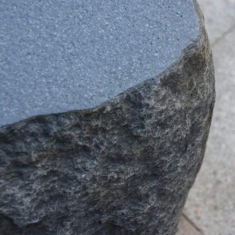 Elementi Boulder Seat | Outdoor furniture